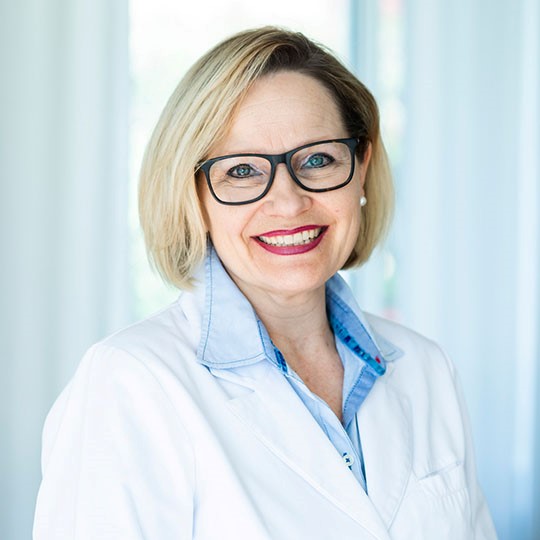 Dr. med. Barbara Kernen Baselice | Swiss Medical Network
