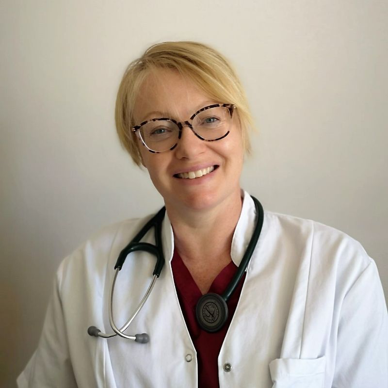 Dr. med. Laurence Van Tulder | Swiss Medical Network